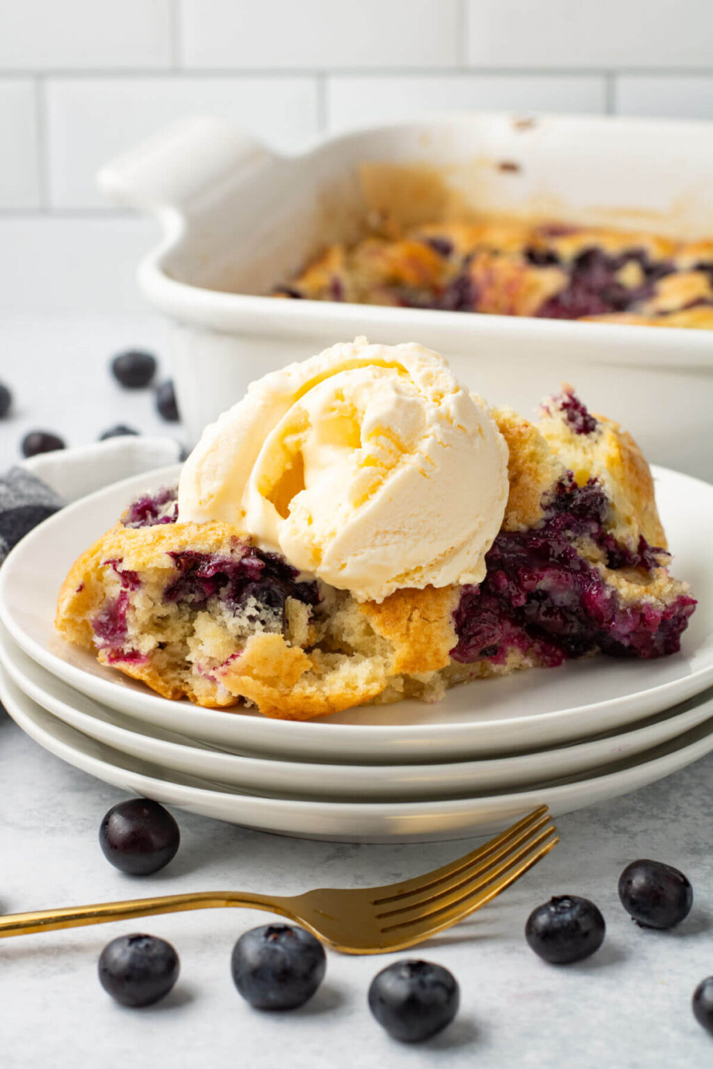 Blueberry Cobbler - Artful Homemaking