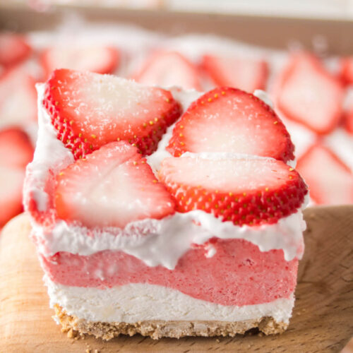 Strawberry Delight Recipe - Artful Homemaking