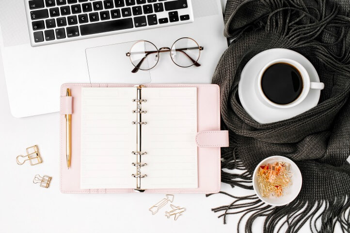 Grace-Filled Goal Setting for Busy Moms - Artful Homemaking Grace-Filled Goal Setting for Busy Moms - Artful Homemaking