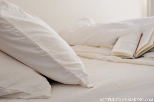 Create a Morning Routine for Homemakers - Artful Homemaking